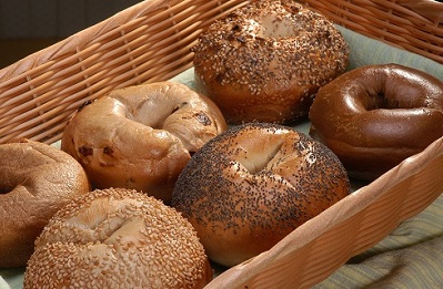 Nutrition Facts of 8 types of Various Bagels | New Health Advisor