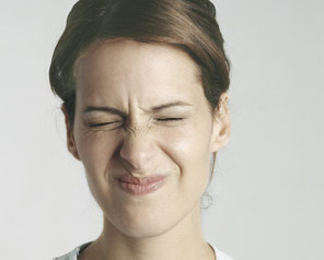 7 Reasons for Pressure Occurring Behind the Right Eye | New Health Advisor