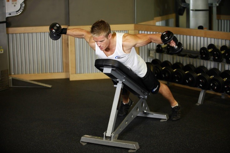 7 Best Exercises to Strengthen Your Rear Delts | New Health Advisor