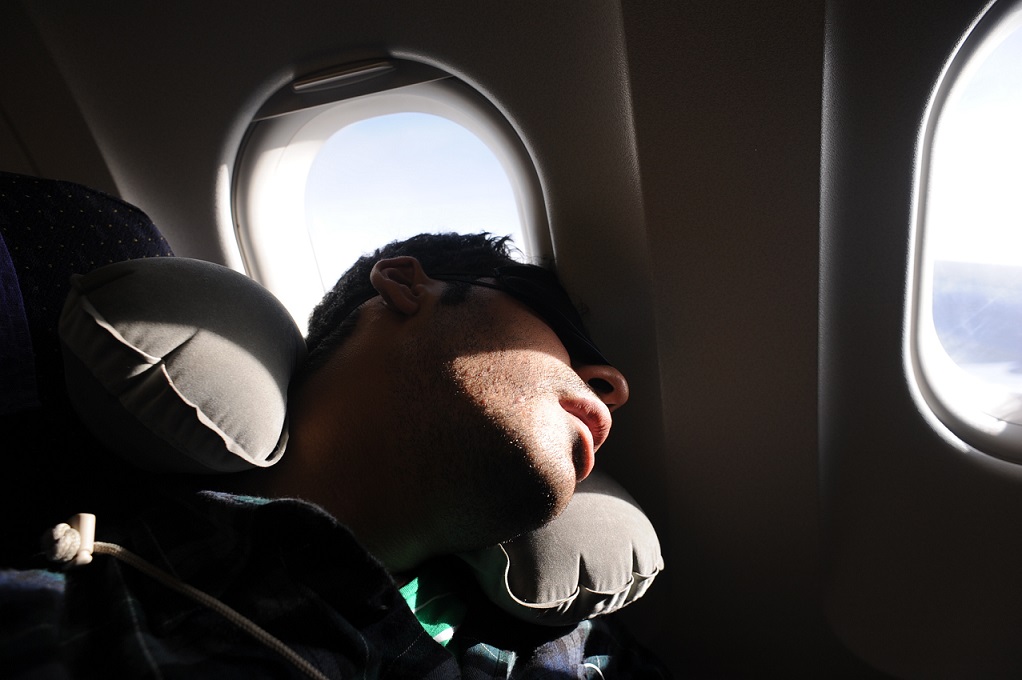 Jetlag Symptoms, Dealing Methods and Prevention Tips | New Health Advisor