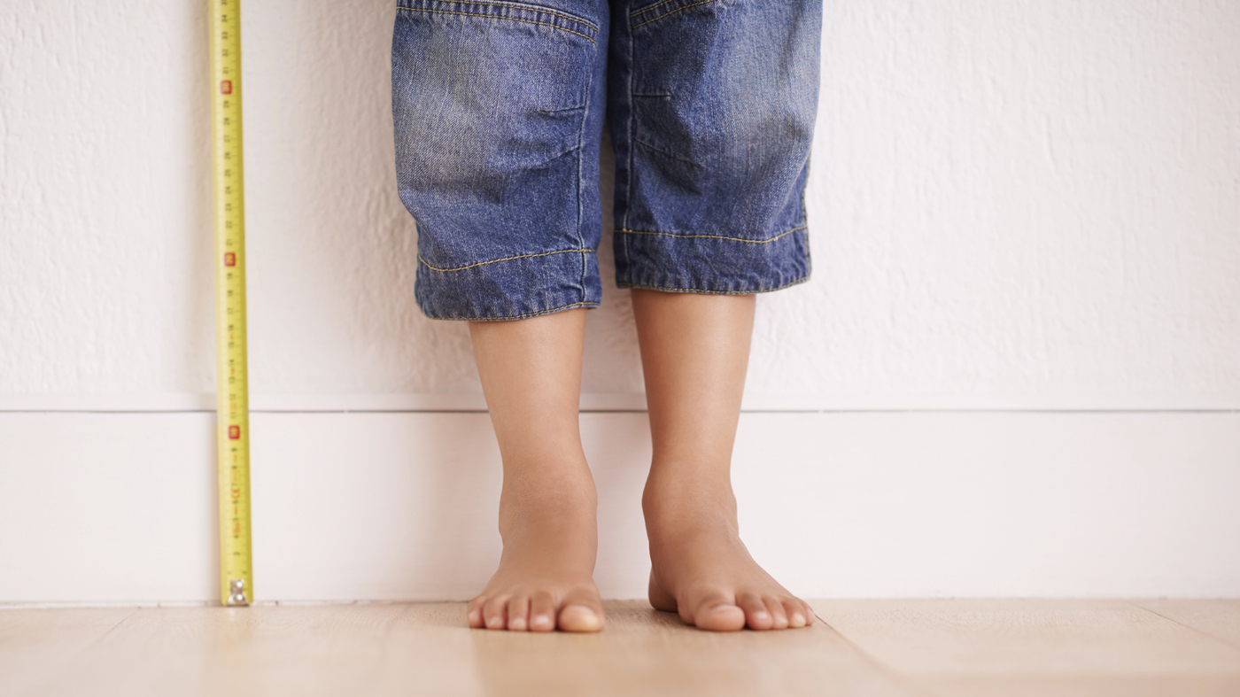 Signs to Know That Your Boys Are in Growth Spurts | New Health Advisor
