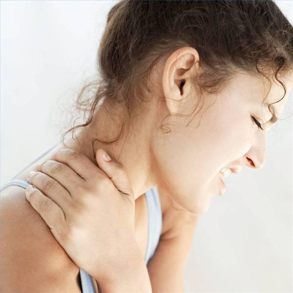 Neck Pain on Right Side: Causes and Treatments | New Health Advisor