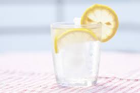 7+ Amazing Cold Lemon Water Benefits | New Health Advisor