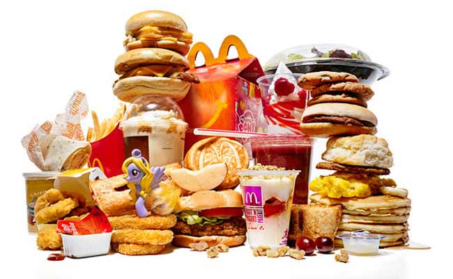 Top 12 Reasons Why People Eat Junk Food | New Health Advisor